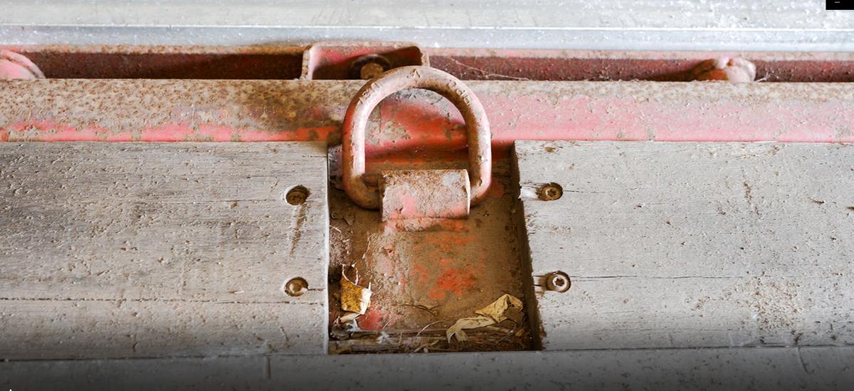 Load Securement Options for Flatbed Semi-Trailers | Utility Keystone ...